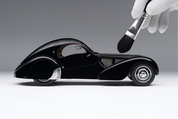 Bugatti Tipo 57SC Atlántico (1938) – Amalgam Collection