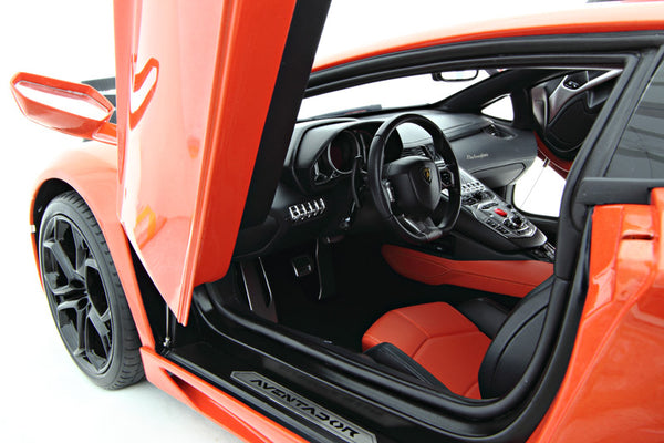 Lamborghini Aventador LP700-4 (2011) – Amalgam Collection