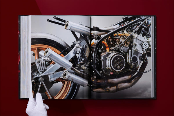 Ultimate Collector Motorcycles - First Edition – Amalgam Collection