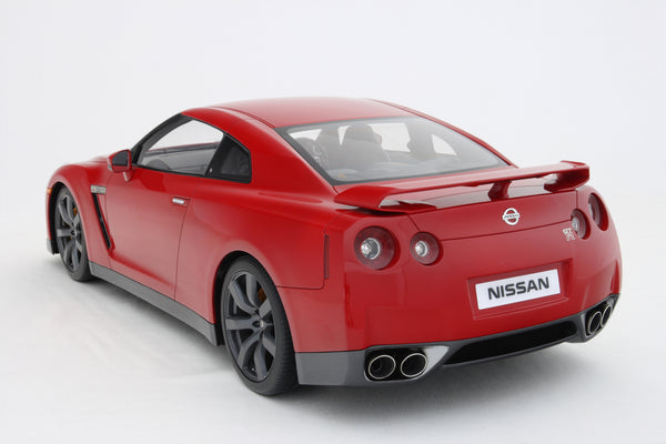 Nissan GT-R (2007) – Amalgam Collection