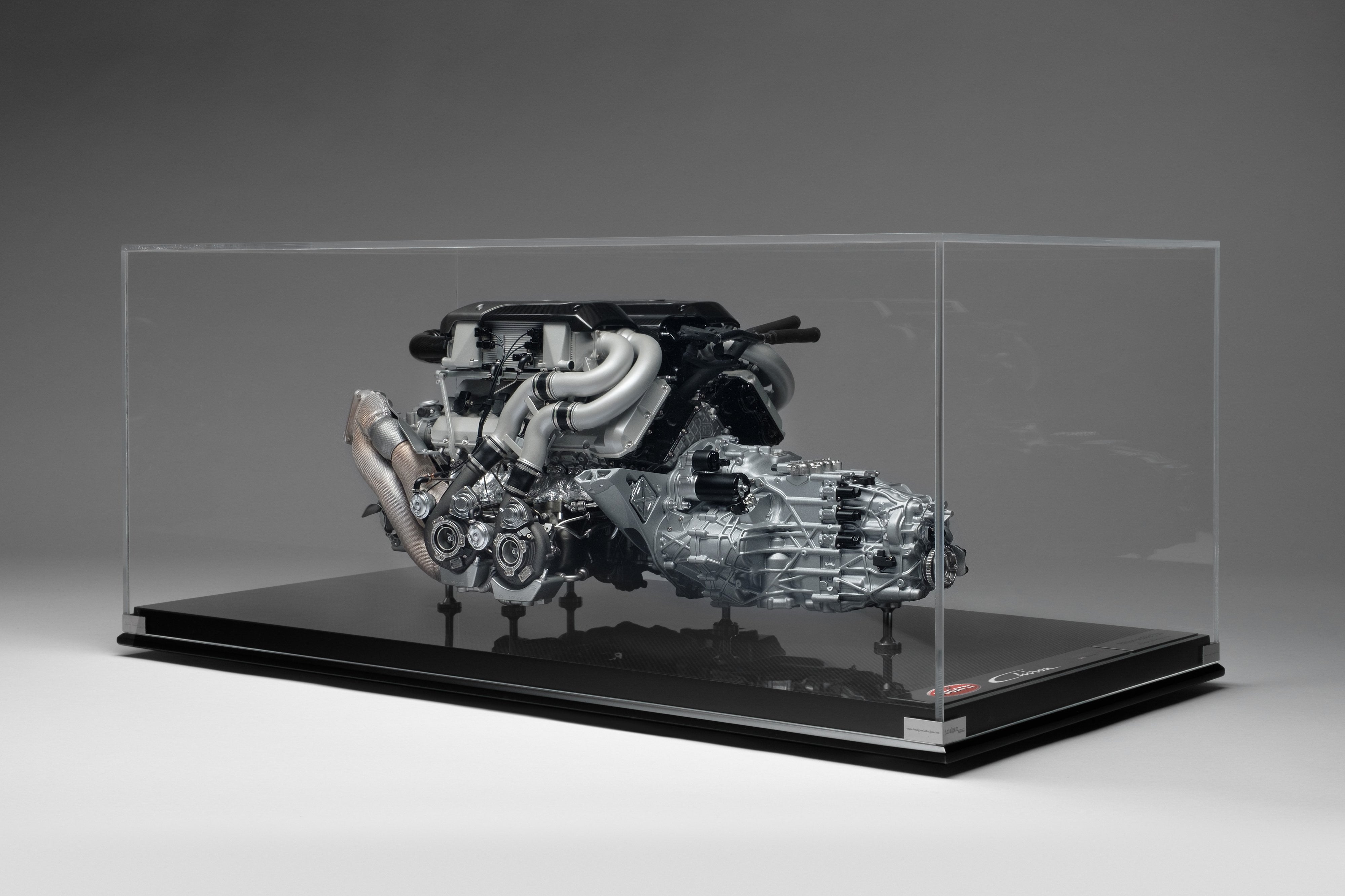 Bugatti Chiron Engine